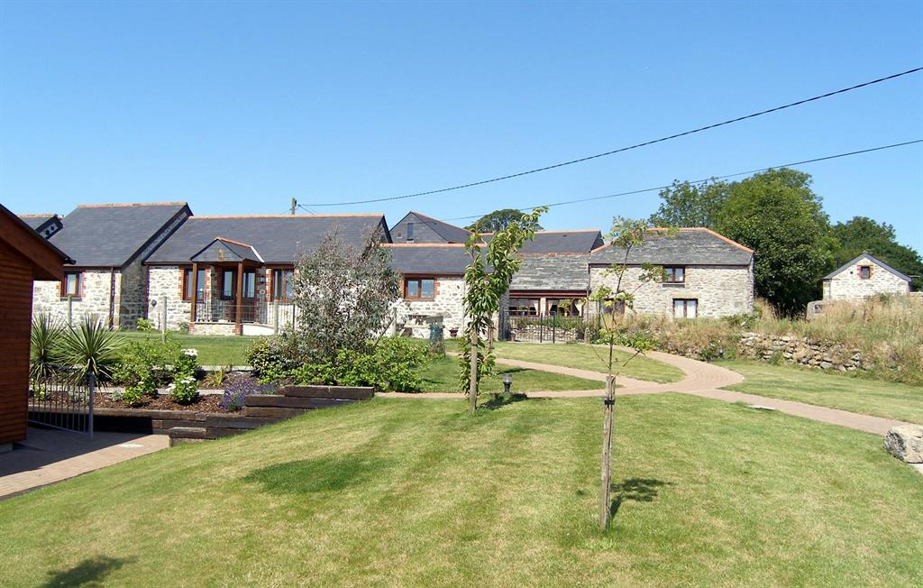 Cottages | Higher-Menadew-Farm-Cottages | Ryland